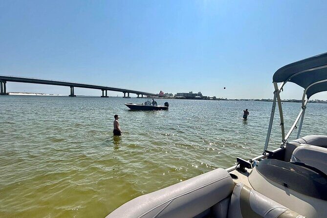 Luxury Pontoon Boat Rental - FAQ Section