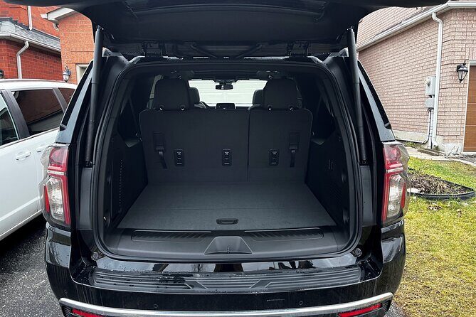 Luxury Transport from Mississauga to Toronto - The Booking and Customer Experience