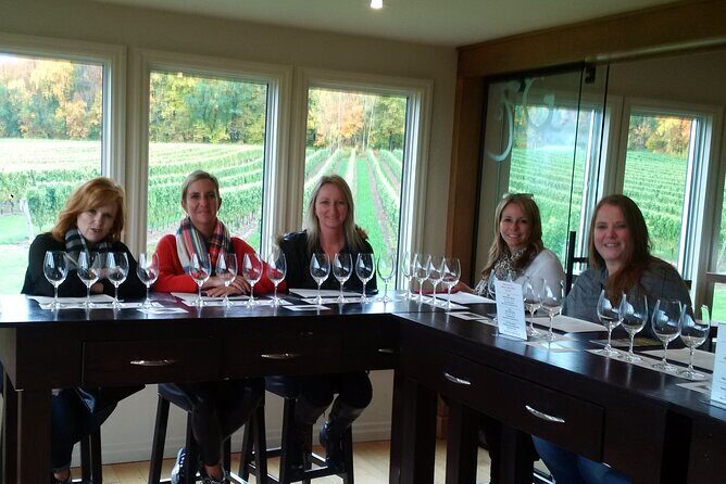 Luxury Wine Tours to Niagara On The Lake - Authentic Experiences and What Travelers Say