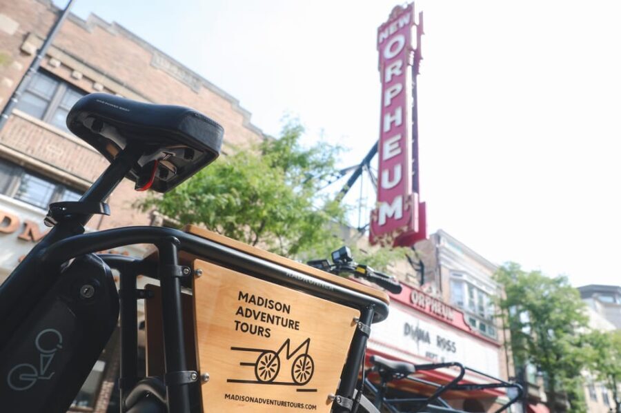 Madison Wisconsin: Guided Downtown eBike Tour - The Itinerary Breakdown