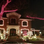 Magnificent Christmas Lights Tour of Dyker Heights Brooklyn - The Itinerary and What Makes It Special