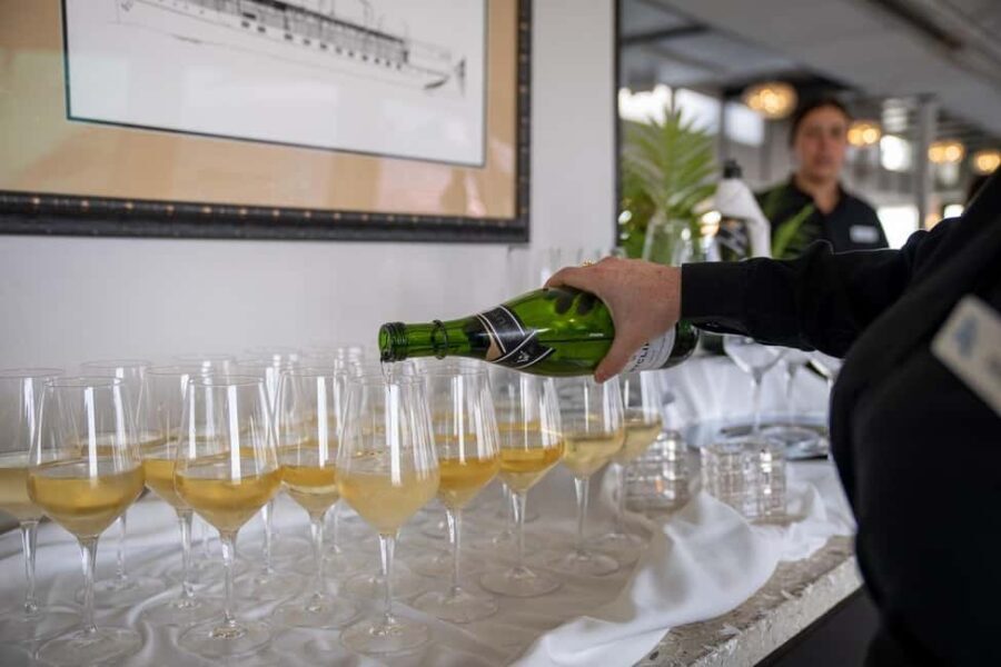 Marina del Rey: Champagne Brunch Cruise - What to Expect on the Cruise