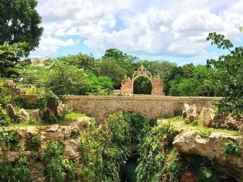 Mérida: Hacienda & Cenote Mucuyche Guided Tour - Swimming in Cenotes: Carlota and Azul Maya