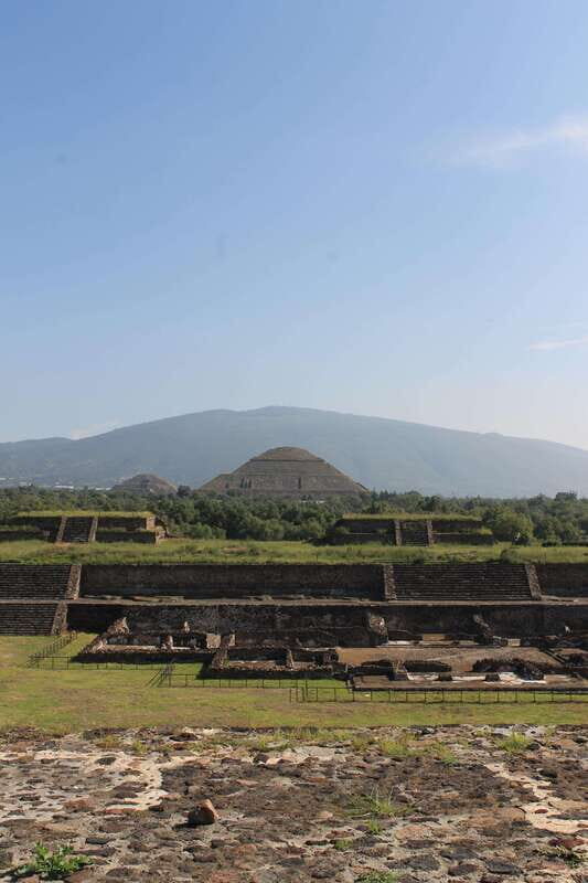 Mexico City: Visit Teotihuacan with early access. - What the Tour Feels Like in Practice