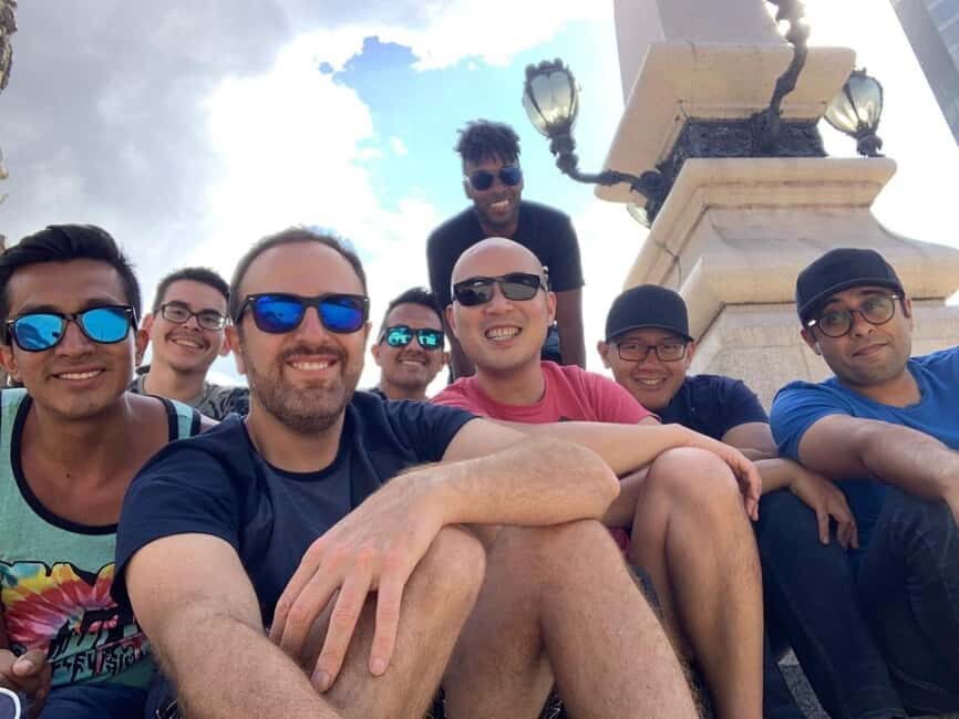 Mexico City: Zona Rosa Pub Crawl Experience - Authentic Experiences and What Travelers Say