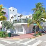 Miami Beach Bar Hunt: Get Slushed in South Beach - The Experience of Visiting South Beach