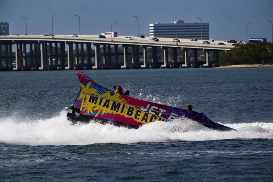 Miami: Biscayne Bay Jet Ski Rental & Free Boat Ride - Who Should Consider This Tour?