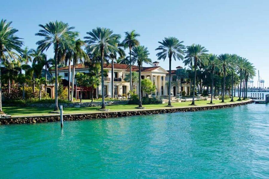 Miami: Biscayne Bay Millionaire's Row Boat Tour - What We Think It All Means for You
