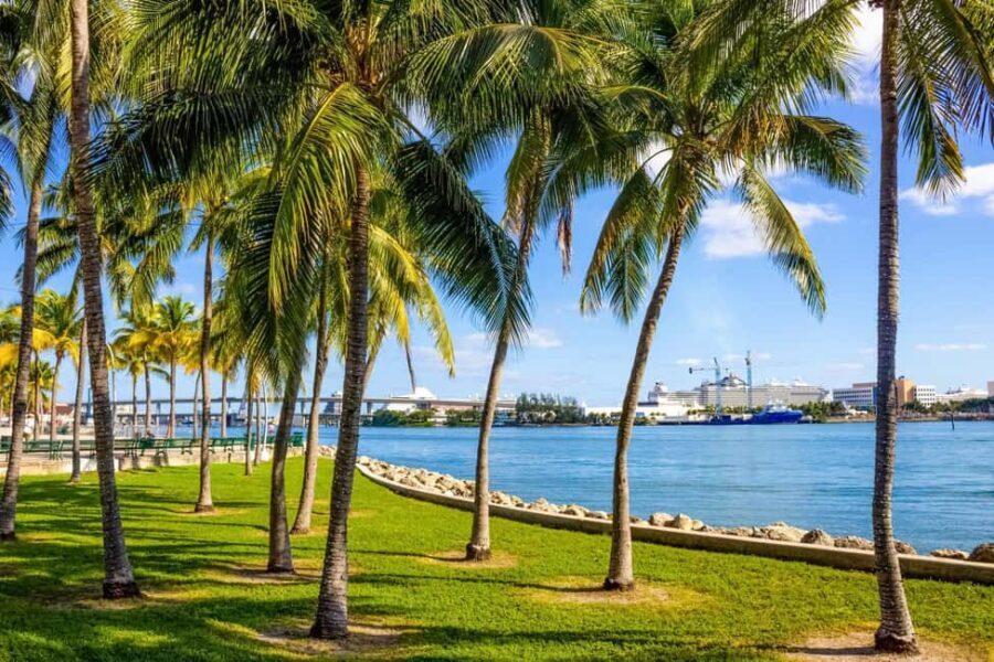 Miami Downtown Highlights Private Guided Walking Tour - The Historic and Cultural Layers of Downtown Miami