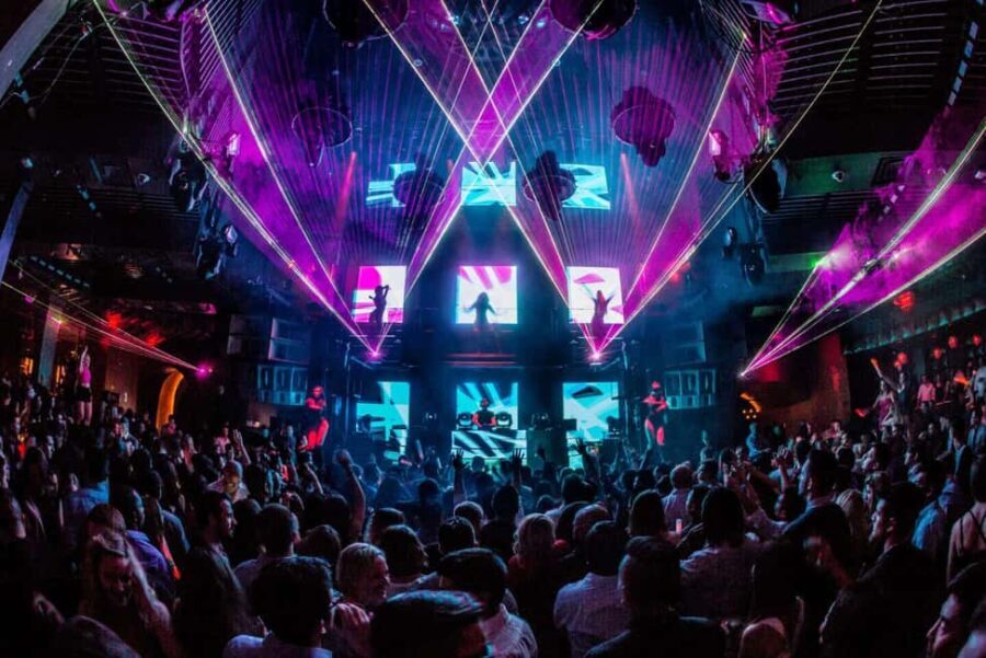 Miami: Party Passport with 3 Club or Pool Party Entries - How the Tour Fits into Your Miami Trip