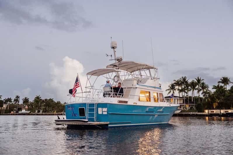Miami: Private Dinner Cruise for 2 on a yacht. - How This Experience Stands Out
