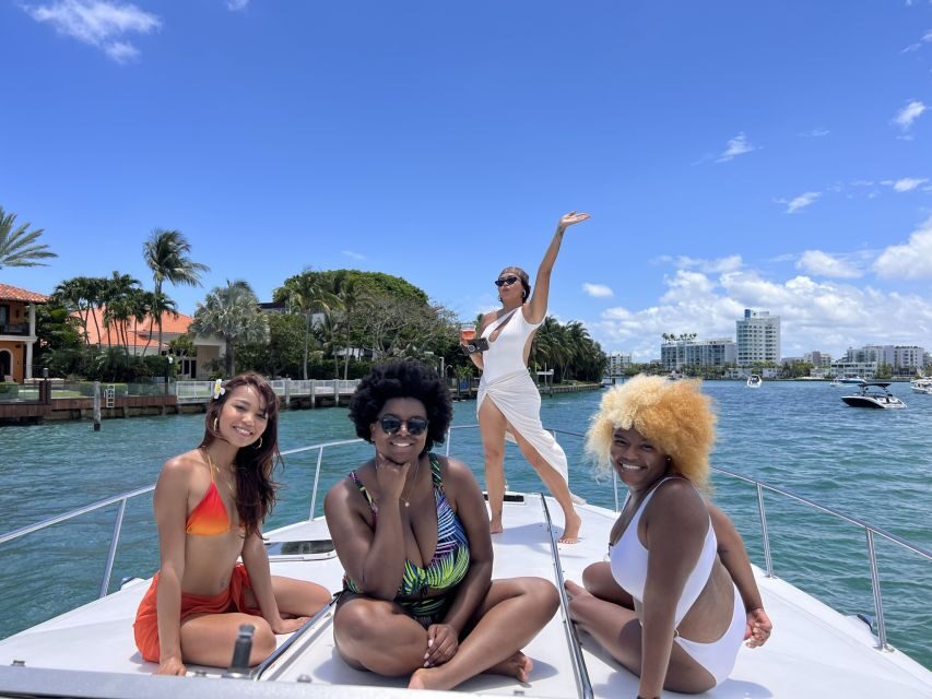 Miami: Private Yacht Rental Tour with Champagne and Snorkel - Is This Tour Right for You?