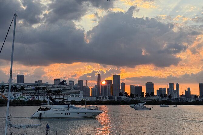 Miami: Rent a Private Yacht 4 Hours with Captain and Crew - A Closer Look at the Itinerary and Sights