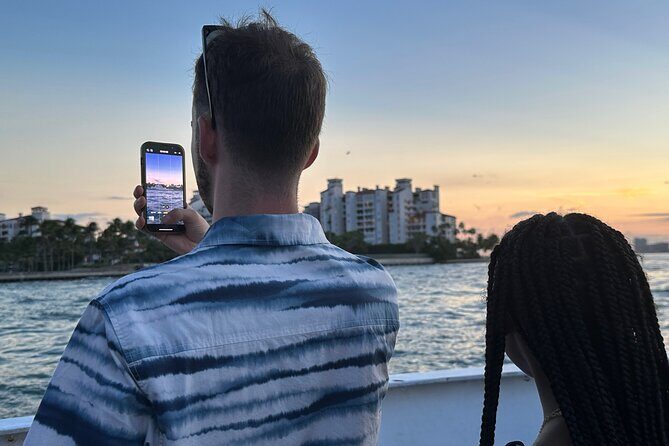 Miami Sunset Cruise with Millionaire Mansions on Biscayne Bay - Who Should Consider This Cruise?