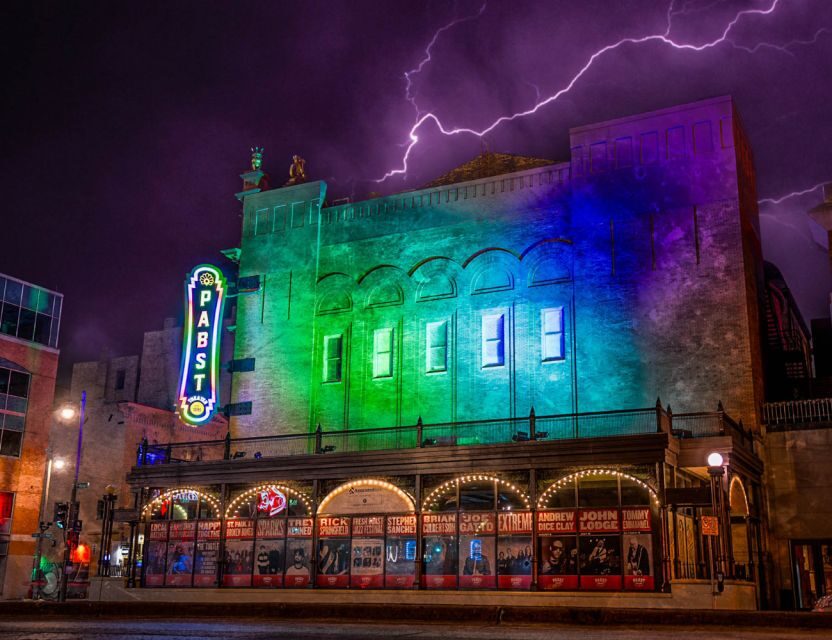 Milwaukee Morbid Mirrorlight Ghost Tours - Who Is This Tour Best For?