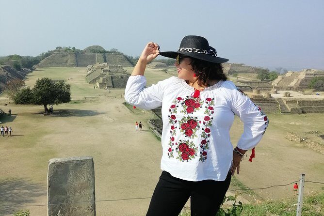 Monte Alban Shuttle - Easy Booking and Punctual Service