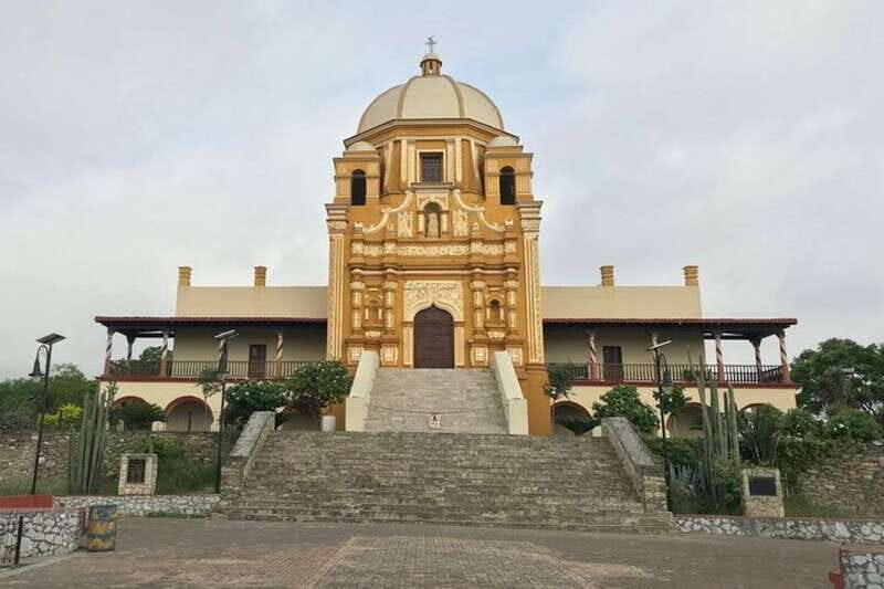 Monterrey: Private City Highlights Tour with Local Guide - Why This Tour Works Well