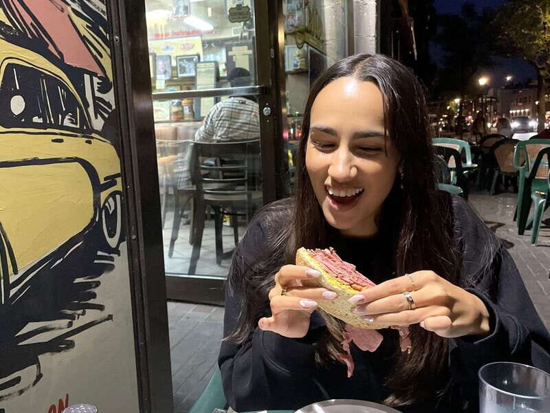 Montréal: Mile End Foodie Tour with Tasting - Analyzing the Value