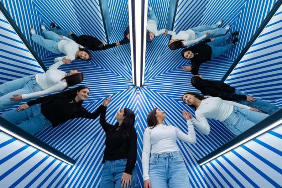 Montreal: Museum of Illusions Entry Ticket - What Makes the Museum of Illusions in Montreal a Worthwhile Visit?