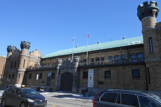 Montreal self-guided walking tour and scavenger hunt - What We Like and What to Consider