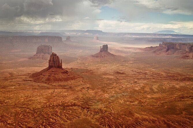 Monument Valley and Canyonlands National Park Combo Air Charter - The Final Word