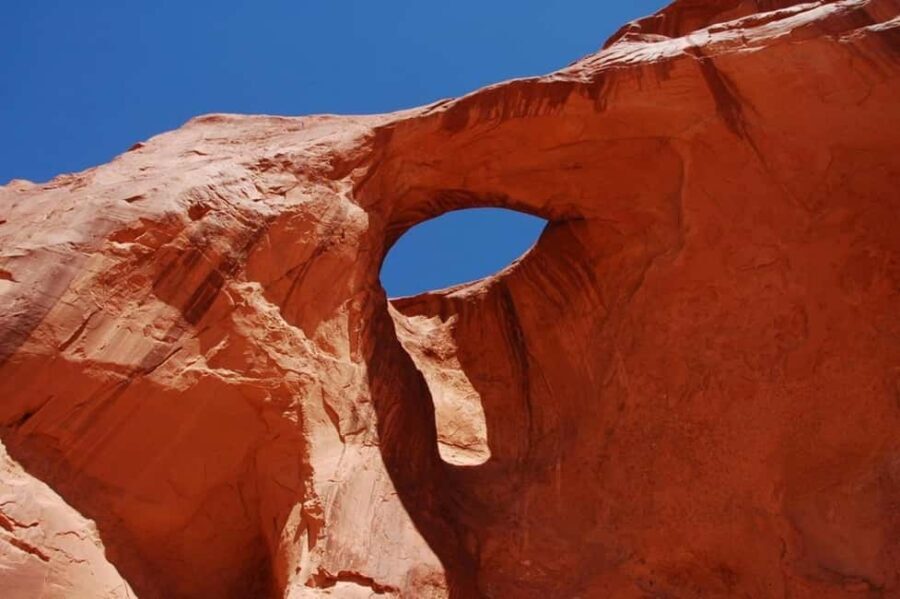 Monument Valley: Guided Tour of Secluded Locations - Analyzing the Value