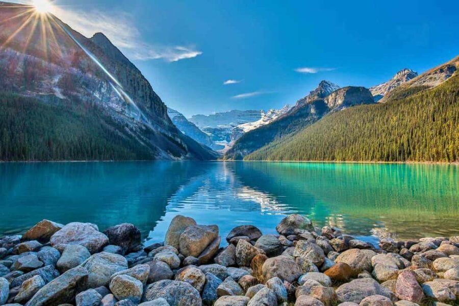 Moraine Lake and Iconic Sights of the Rockies Private Tour - Why This Tour Stands Out