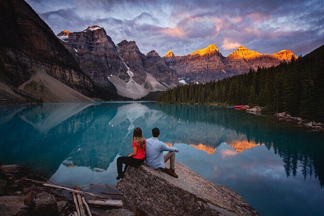 Moraine Lake and Lake Louise Day Tour - Moraine Lake: The Heart of the Rockies