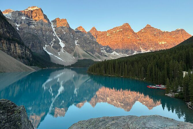 Moraine Lake and Lake Louise Sunrise Tour from Banff - Itinerary Breakdown