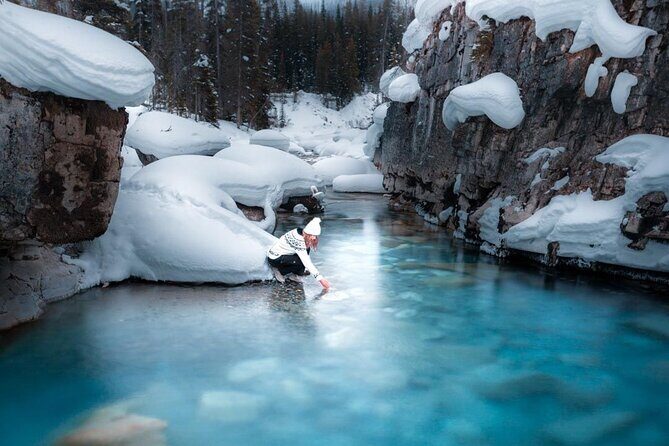 Moraine Lake, Lake Louise, Emerald Lake, Marble Canyon,Banff tour - Practical Considerations and Value