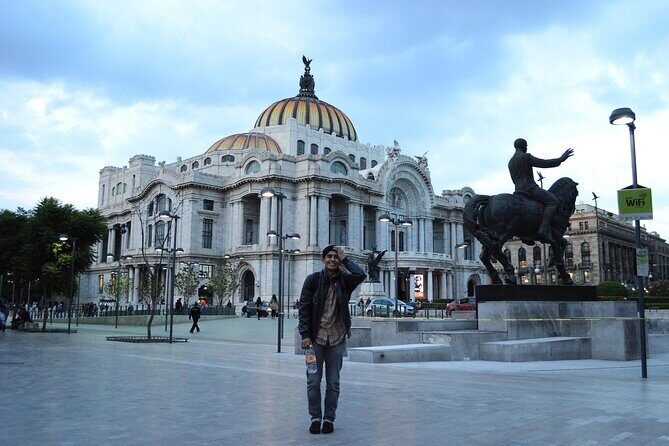 Must-see Buildings & Palaces of Mexico City - A Full Breakdown of the Tour Experience