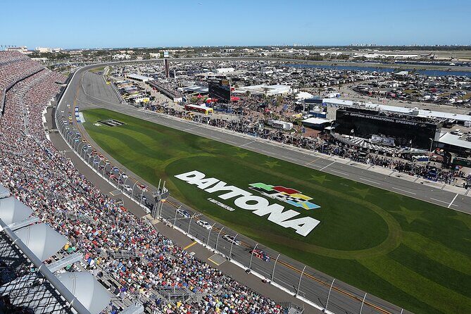 NASCAR Daytona 500 at Daytona International Speedway with Transportation - Who This Tour Is Best For