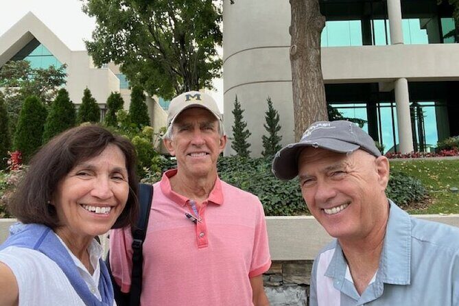 Nashville Walking Tour of Music Row with Former Music Biz Pro - Who Will Love This Tour?