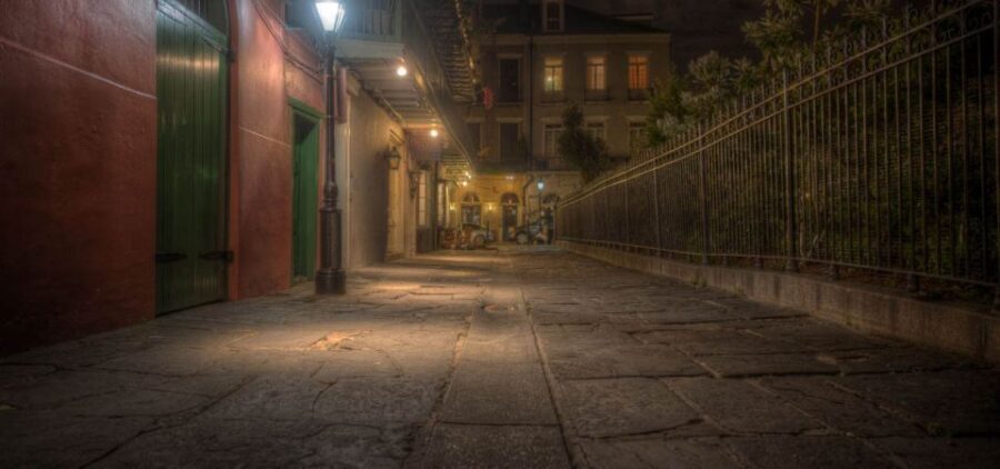 New Orleans: 1.5-Hour Infamous Women Night Tour - What to Expect on the Tour