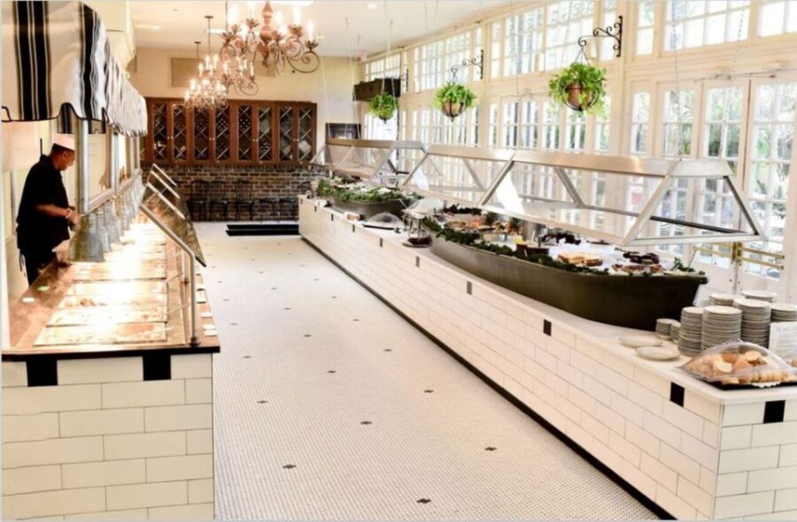 New Orleans: 'Court of Two Sisters' Jazz Brunch Buffet - The Review in the Context of Your Trip