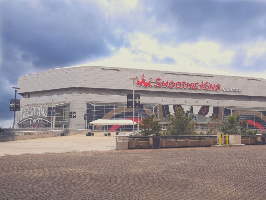 New Orleans: New Orleans Pelicans Basketball Game Ticket - The Experience at a Glance
