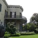 New Orleans: Tombs and Mansions of the Garden District - Exploring Lafayette Cemetery