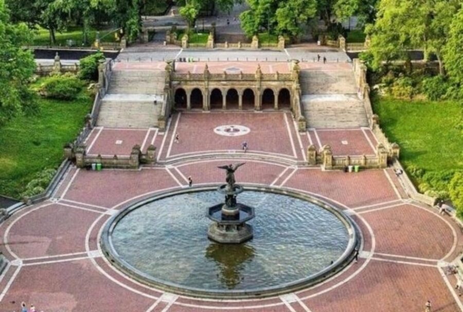 New York City : Central Park Walking Tour With A Guide - What to Expect on Your Central Park Walking Tour
