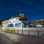 New York City Dinner Cruise on Luxury Yacht with Live Music - Who Will Love This Experience?
