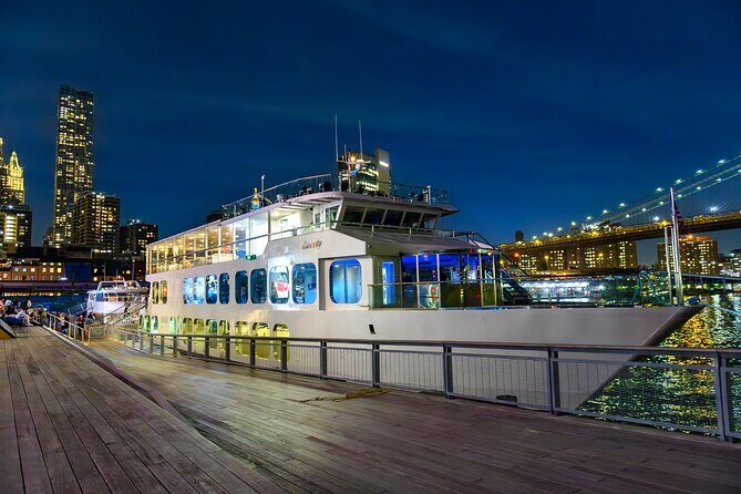 New York City Dinner Cruise on Luxury Yacht with Live Music - Who Will Love This Experience?