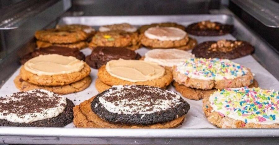 New York City: Hell's Kitchen Food & Central Park Combo Tour - Practical Information and Tips for Travelers