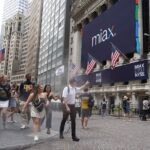 New York City Midtown Walking Tour with SUMMIT One Vanderbilt - Who Will Enjoy This Tour Most?
