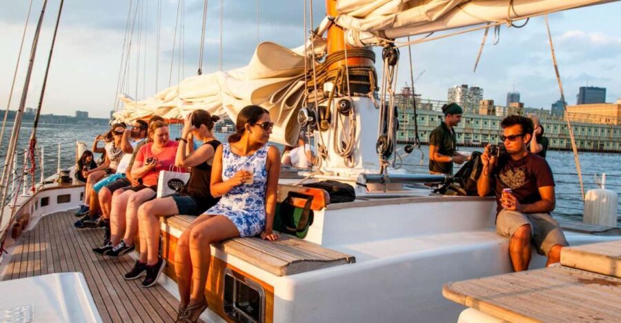 New York City: Sunset Sail Aboard a Schooner - What the Experience Feels Like