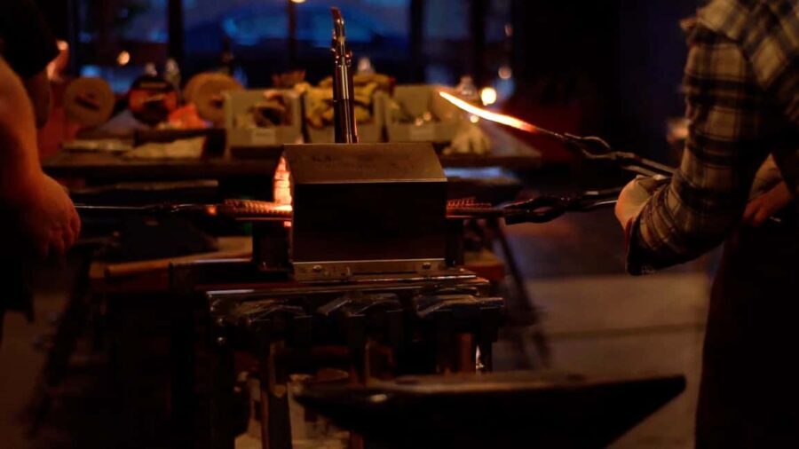 New York: Forge a Survival Knife Experience - Who Will Love This?