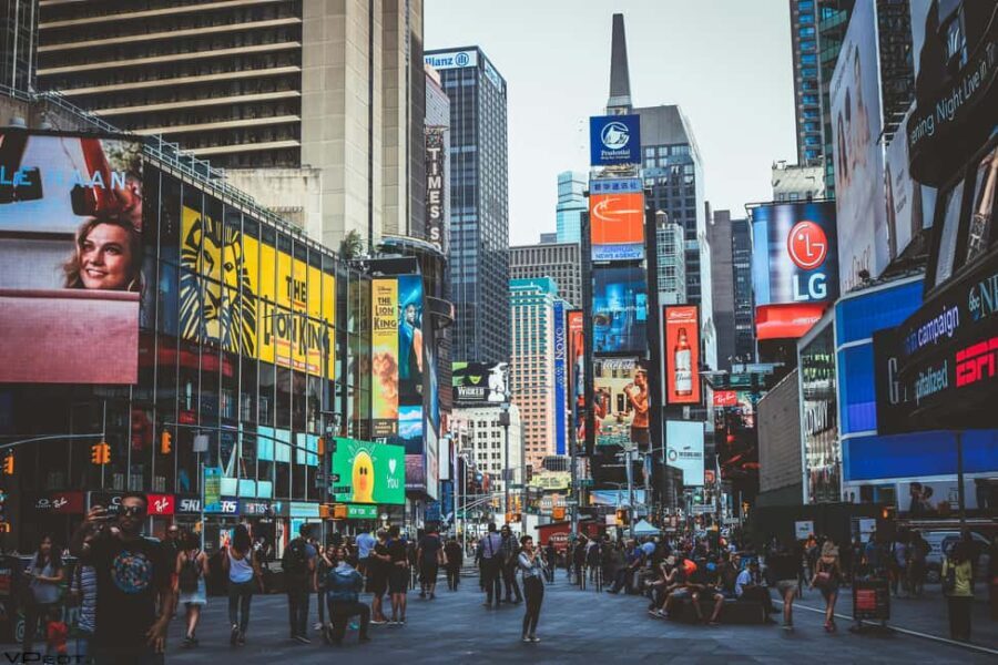 New York: Times Square Evening Walking Tour with Hot Dog - The Practicalities and Value
