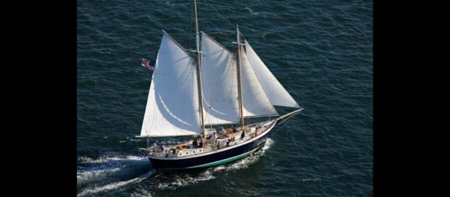 Newport: Morning Mimosa Sail aboard Schooner Aquidneck - Authentic Experiences and Guest Reviews