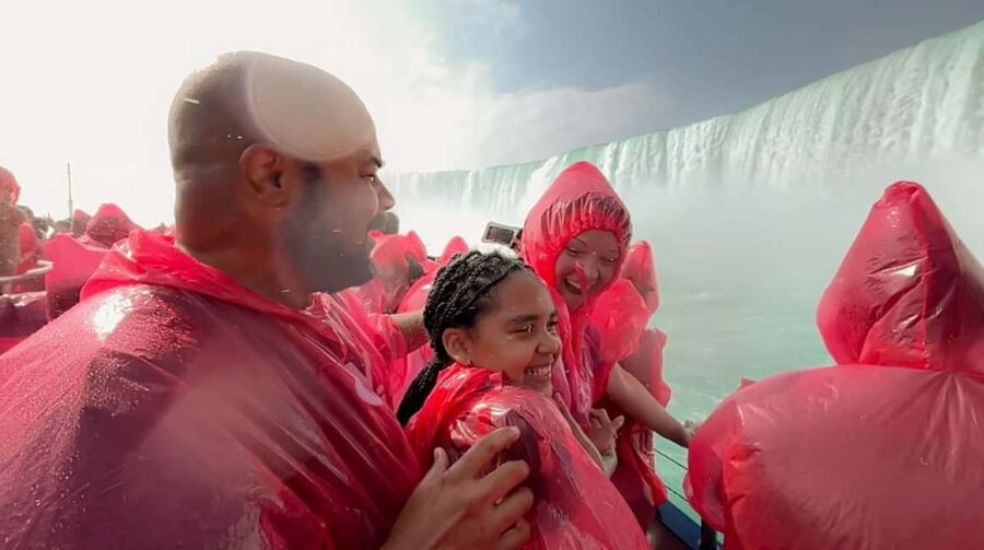 Niagara Falls Canada: Highlights Tour With Boat Cruise - Pricing and Value