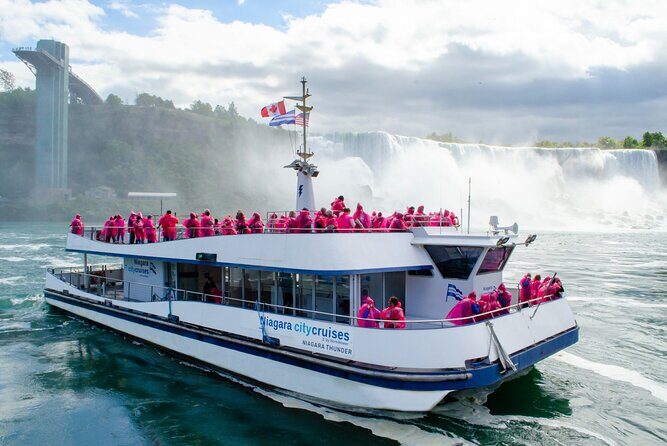 Niagara Falls Day Tour from Toronto Airport - Transportation and Group Dynamics