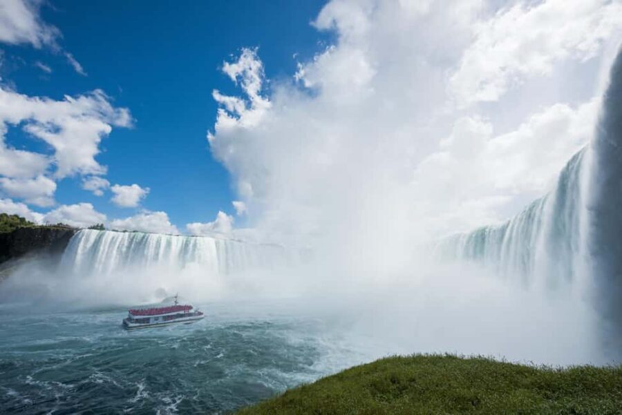 Niagara Falls: Early Access Boat & Journey Behind the Falls - The Boat Ride: Up Close to the Falls