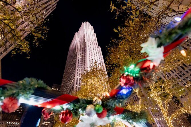 North Pole Express Bus Tour NYC Christmas Lights Experience - The Itinerary in Detail